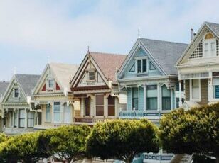 Builder Floor Vs High Rise Apartments Comparison [2022]